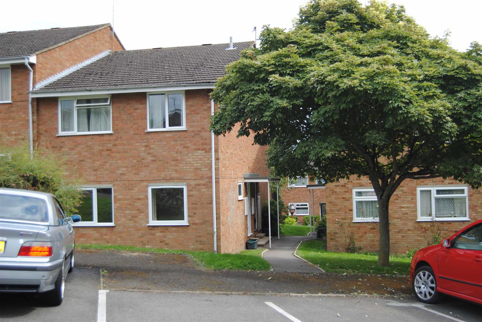 To Rent – Regent Estates